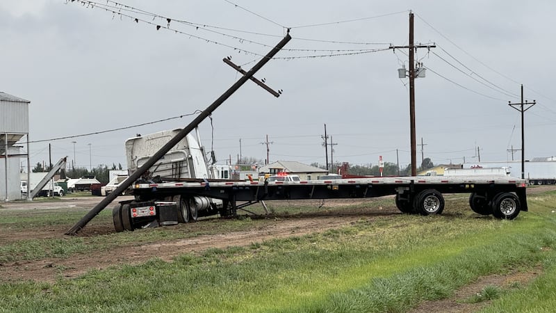 Semi Crashes Into Power Pole Causing Outages In Idalou