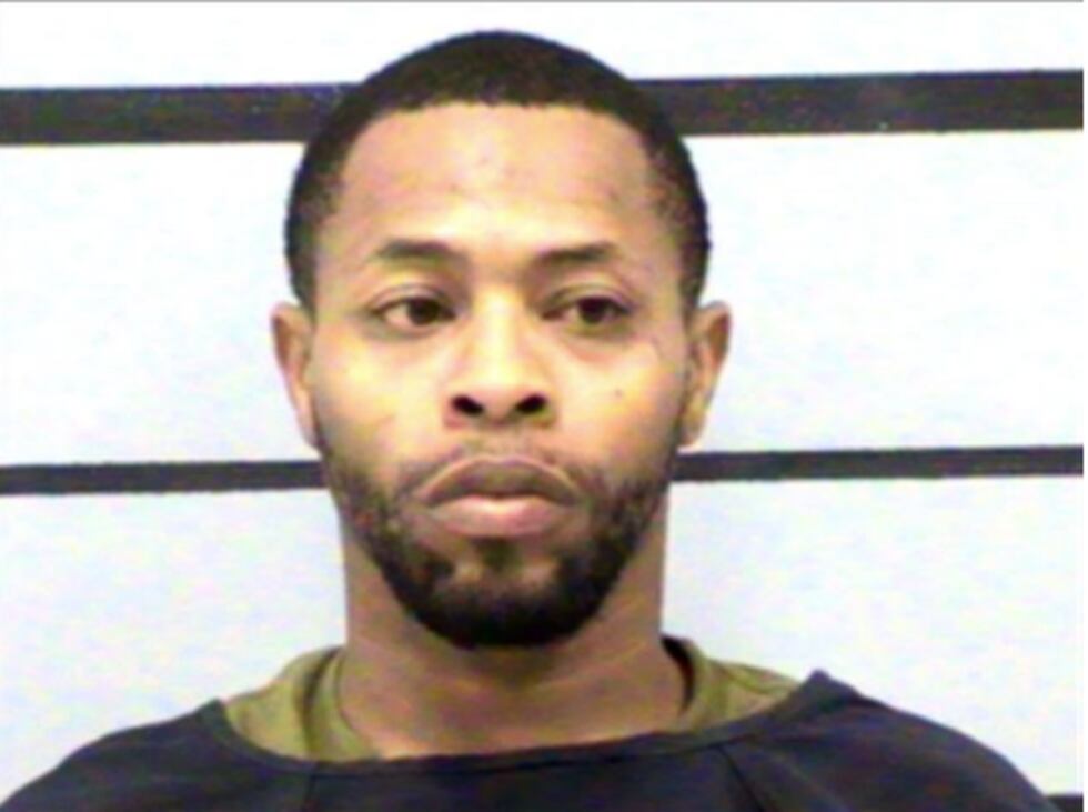 Lubbock police continuing search for Christopher Carter, suspect in ... Lubbock police continuing search for Christopher Carter, suspect in ...