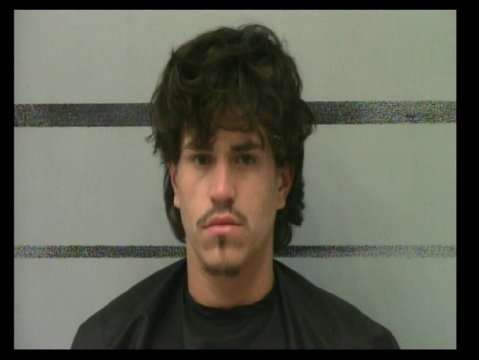 Lubbock man indicted, charged in Jan. shooting Lubbock man indicted, charged in Jan. shooting